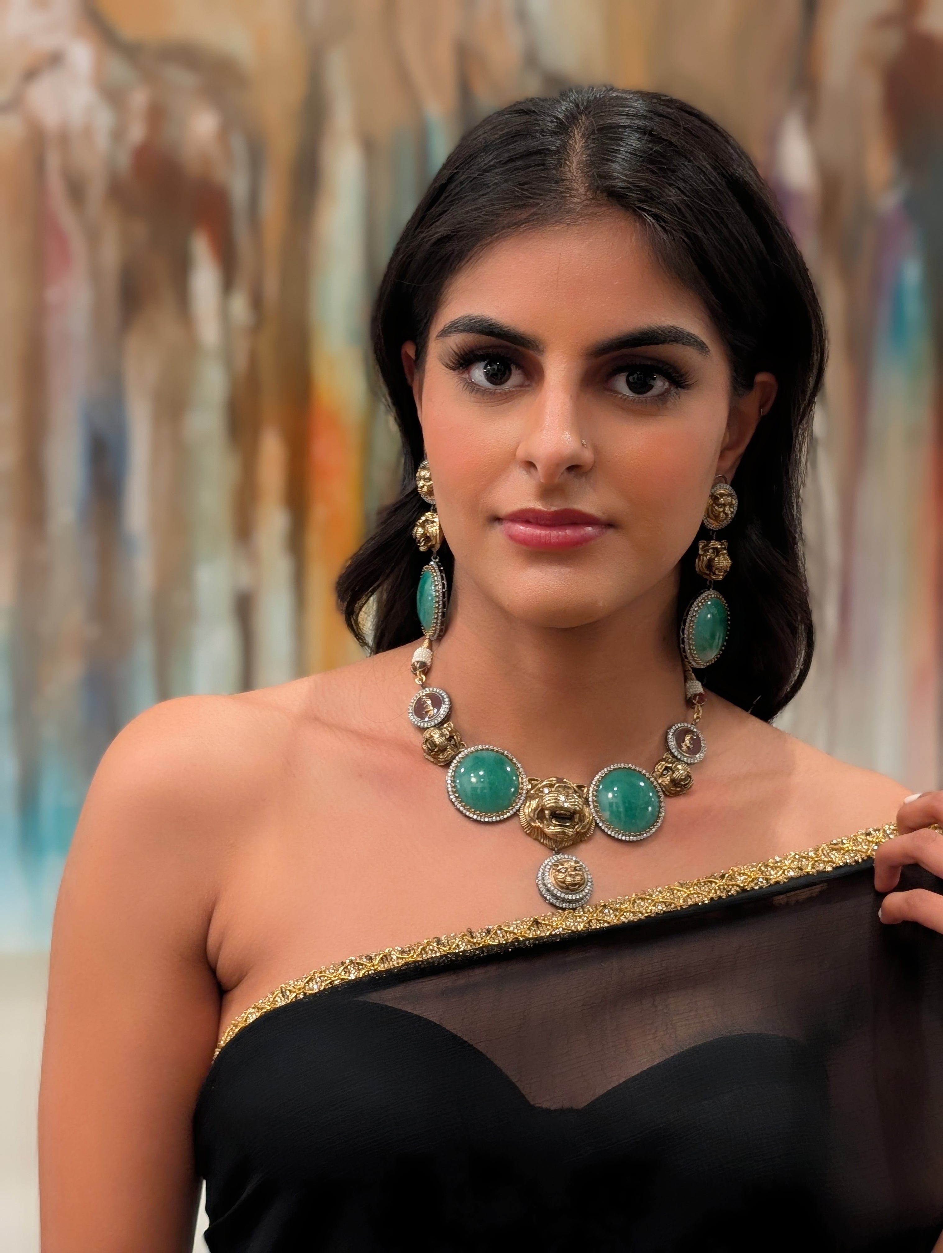 Majestic Lion Emblem Necklace Set – Midas Touch Jewelry
